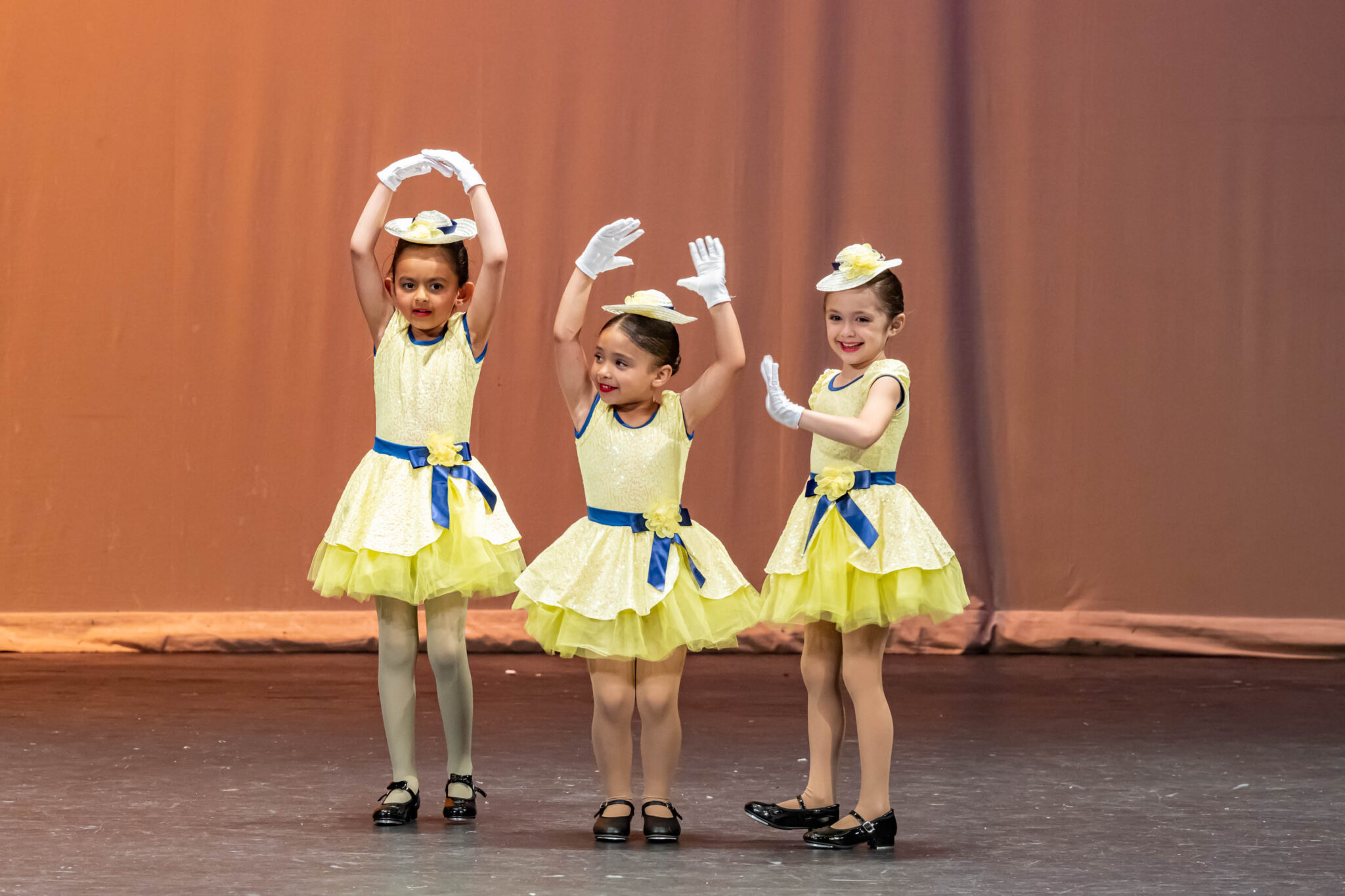 Applause Studio - Performing Arts